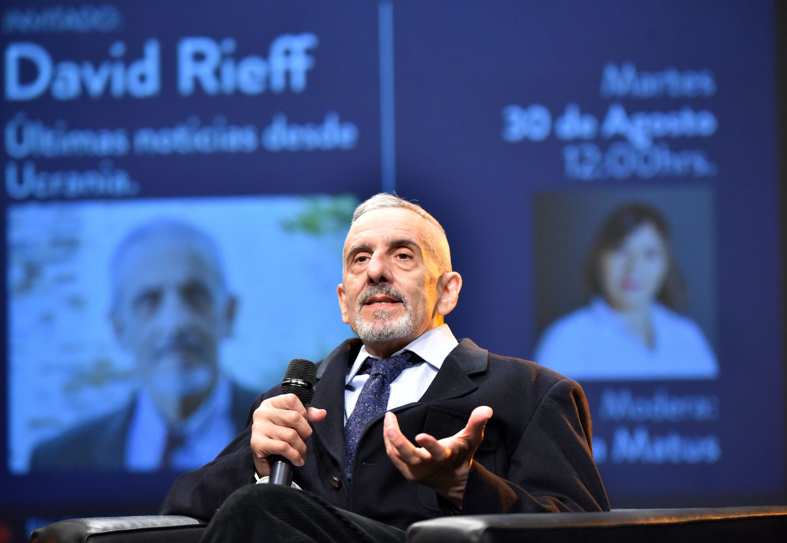 Revisa la Cátedra Unesco: “Últimas noticias desde Ucrania” con David ...